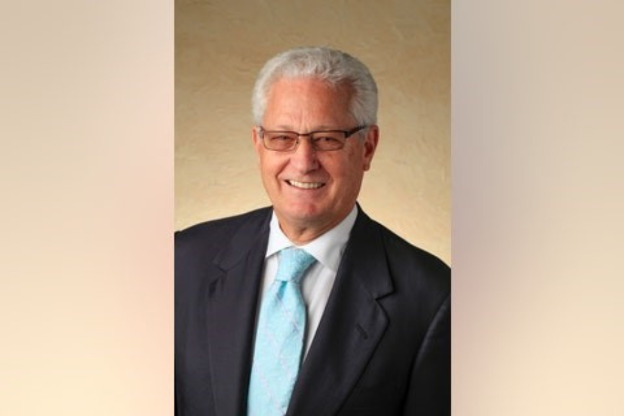 CEO multimillonario anunció que renunciará a su empresa para «cederle ...